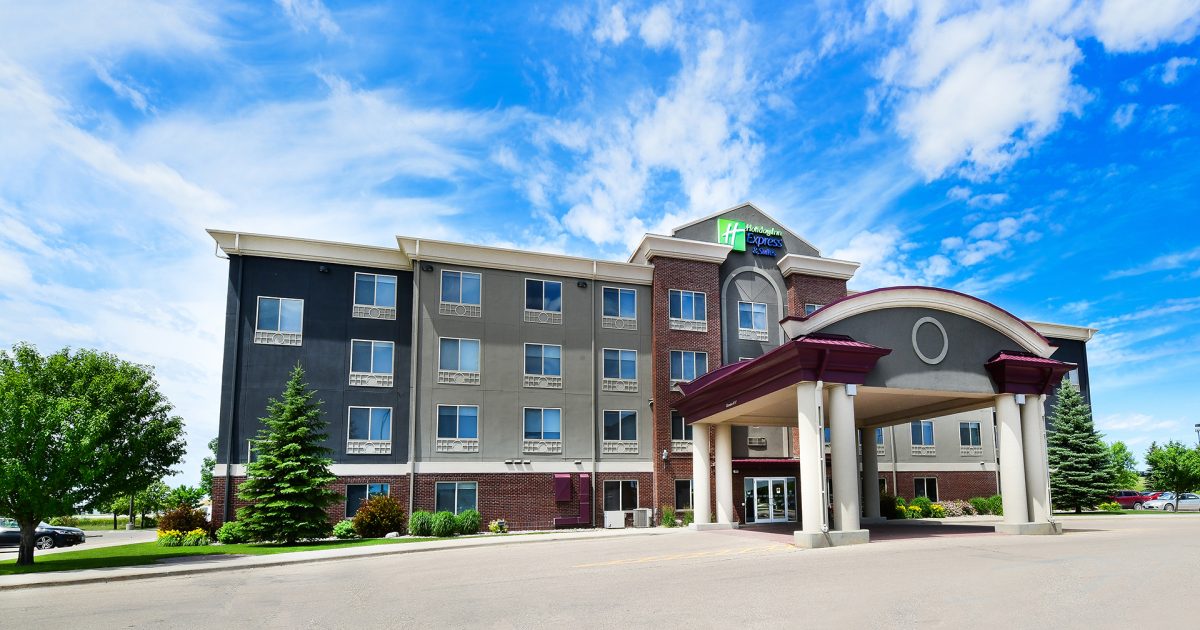 Holiday Inn Express Hotel & Suites | Visit Grand Forks